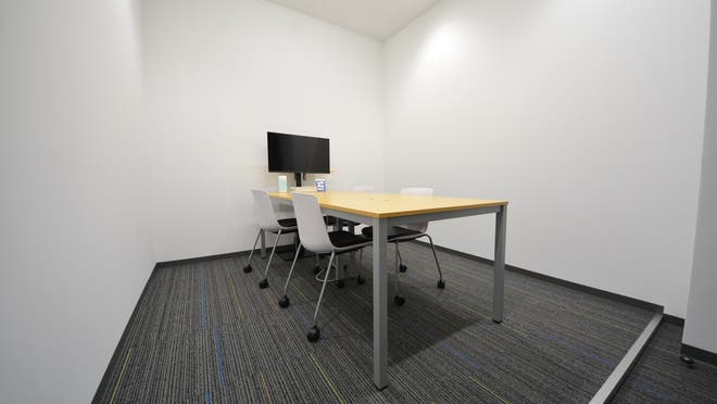 【堺筋本町駅直結】4名利用/Eタイプ/貸会議室/web会議/打ち合わせ/コワーク等の写真1