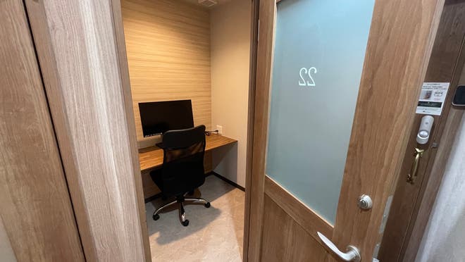 【1時間880円!】JR恵比寿駅目の前!完全個室の1名用ブース(ブース22)※予約時間前は入室不可【4F】の写真2