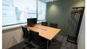 会議室 03(4名)の写真1