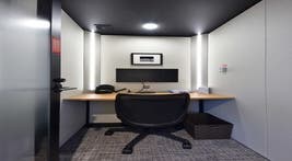 ROOM L 05