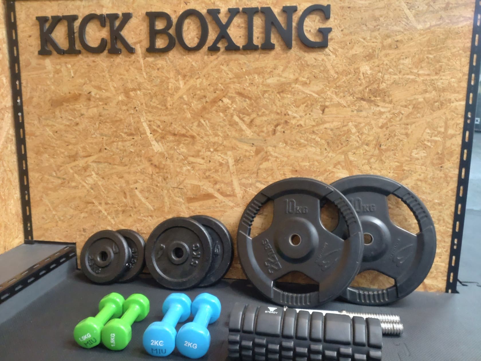 TESSAI KICK BOXING　GYM　全面ジョイントマット。スポーツやダンスに最適、ヨガ、ピラティス、演劇、の写真7