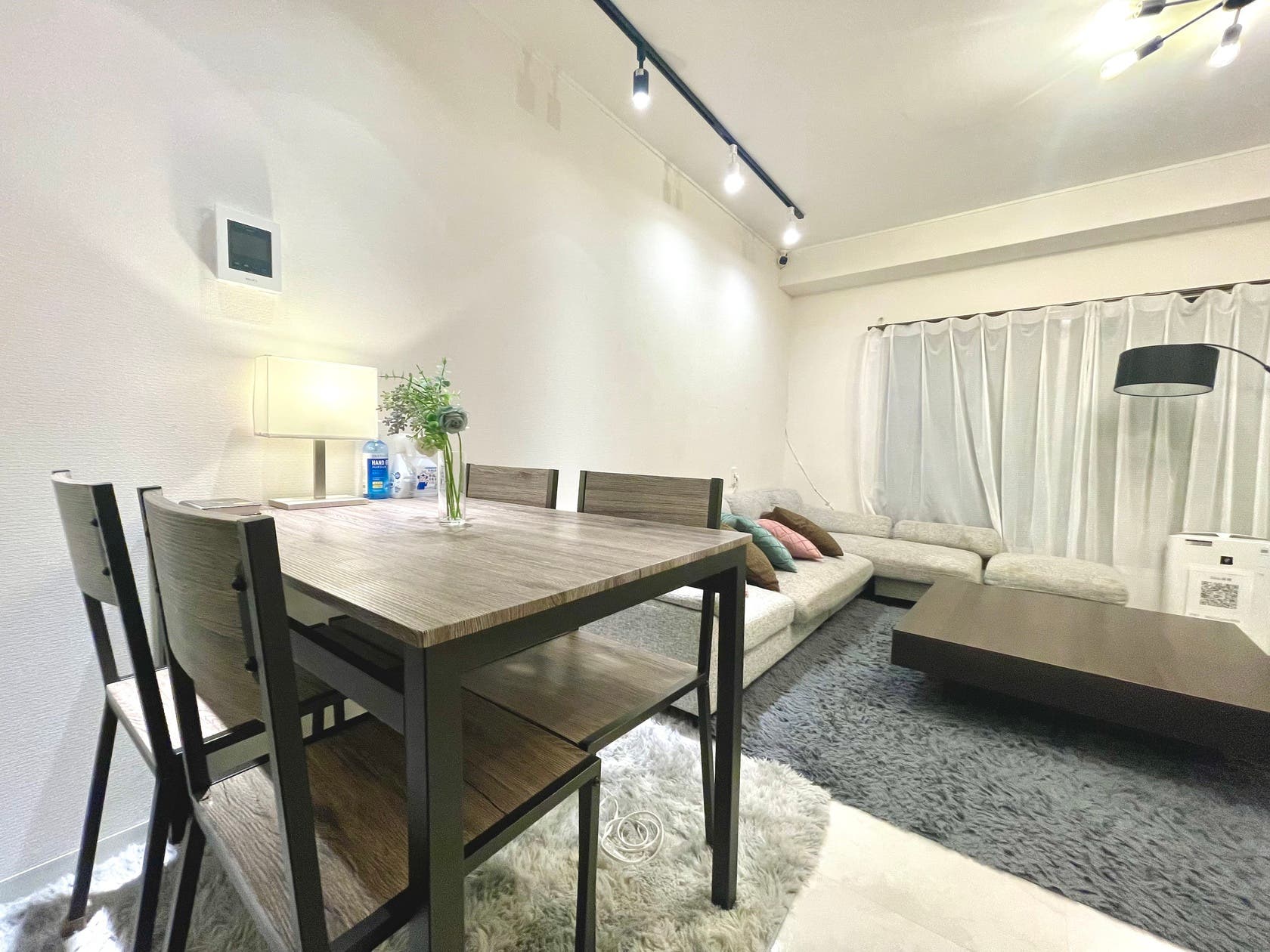 【なんば駅5分】超大人気ゲーム🎮ボドケ🎲Netflix🌻スポーツ観戦⚽️映画鑑賞🍿デート💏パーティー【SS心斎橋】の写真11