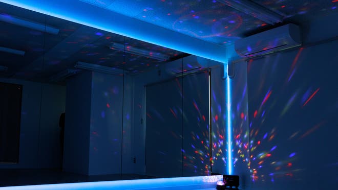 【徒歩1分】堀切菖蒲園駅👣無料超高速Wi-Fi🤳ミラーとスピーカー完備❗当日予約可能👍1時間から利用できるレンタルスタジオ✨の写真13