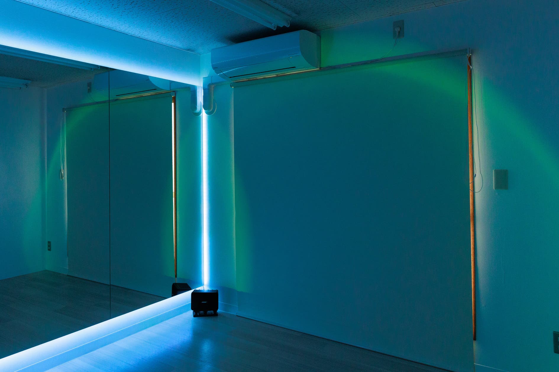 【徒歩1分】堀切菖蒲園駅👣無料超高速Wi-Fi🤳ミラーとスピーカー完備❗当日予約可能👍1時間から利用できるレンタルスタジオ✨の写真9