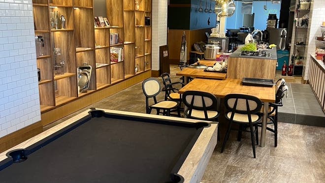 元結婚式場をアップサイクルした巨大施設【教会・大ホール・キッチン・屋外撮影】の写真2