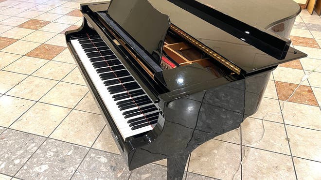 元結婚式場をアップサイクルした巨大施設【教会・大ホール・キッチン・屋外撮影】の写真18