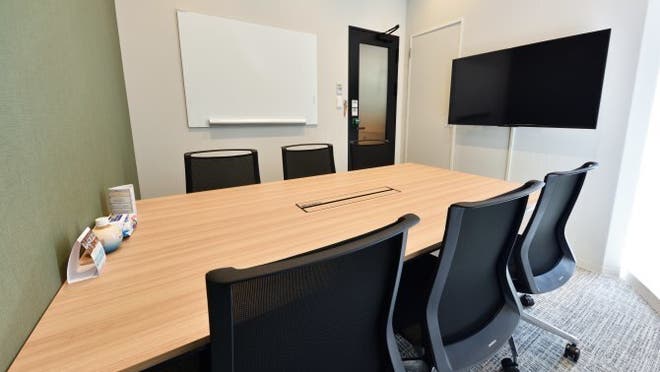 会議室(6名)の写真2