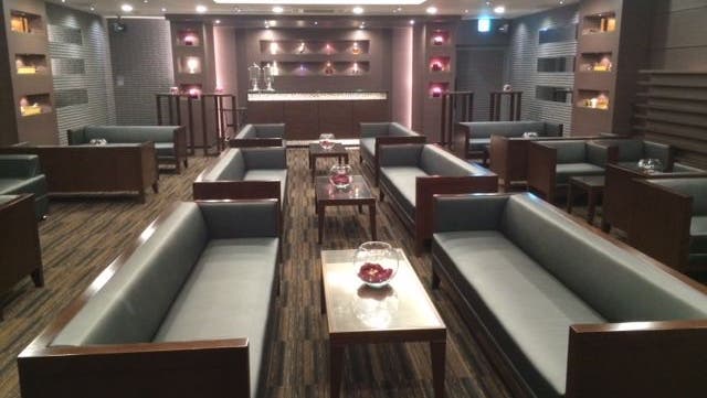 南浦和駅 徒歩8分 送迎バスあり ハイレベルな空間で企業イベント可能 個室 最大41名 プレミアムラウンジの写真1