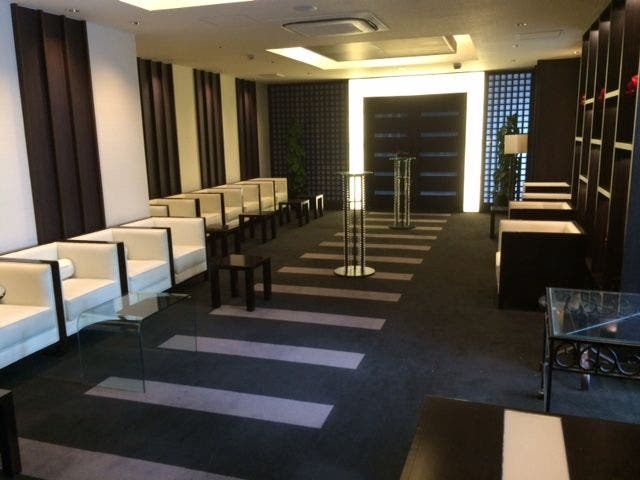 南浦和駅 徒歩8分 送迎バスあり 企業イベント可能 　サンマリノホワイエの写真2