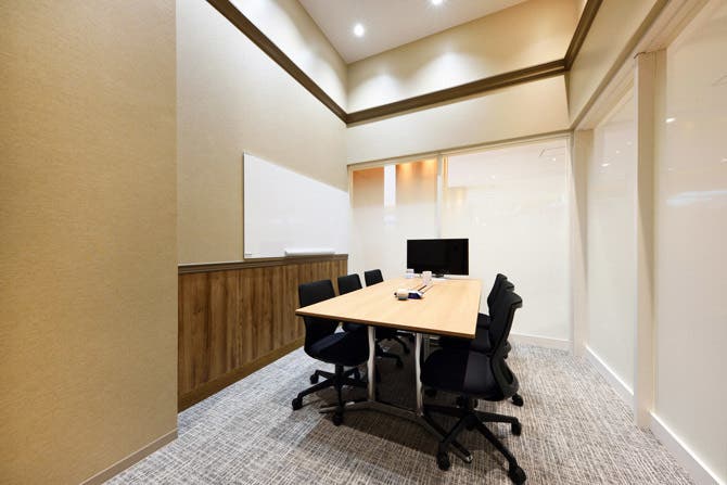 会議室 01(6名)の写真1