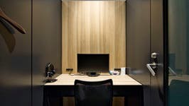 BOOTH 06(1名)の写真1