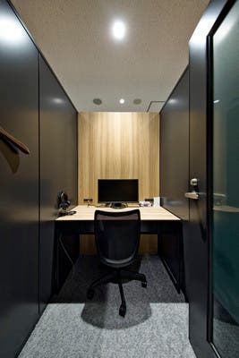 BOOTH 07(1名)の写真1