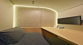 ROOM R 04
