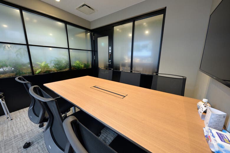 会議室 03(6名)の写真3