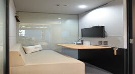 ROOM R 03