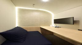 ROOM R 05