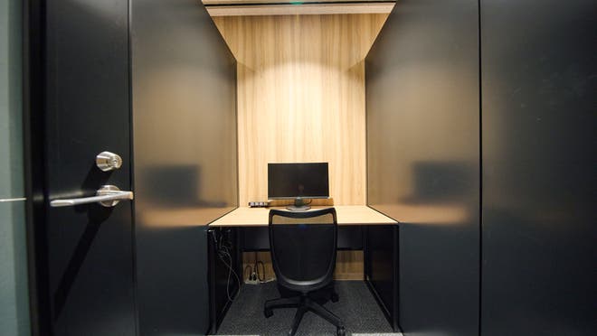 BOOTH 02(1名)の写真1