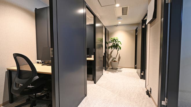 BOOTH 06(1名)の写真1