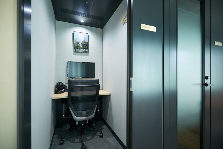 会議室 06(4名)の写真4