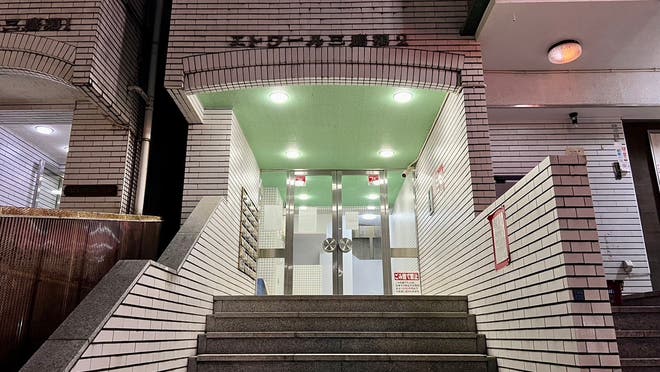 【今だけのオープン価格!😆】三鷹駅から徒歩2分!1番近いレンタルサロン✨リクライニング式高性能のベッド導入済みの写真15