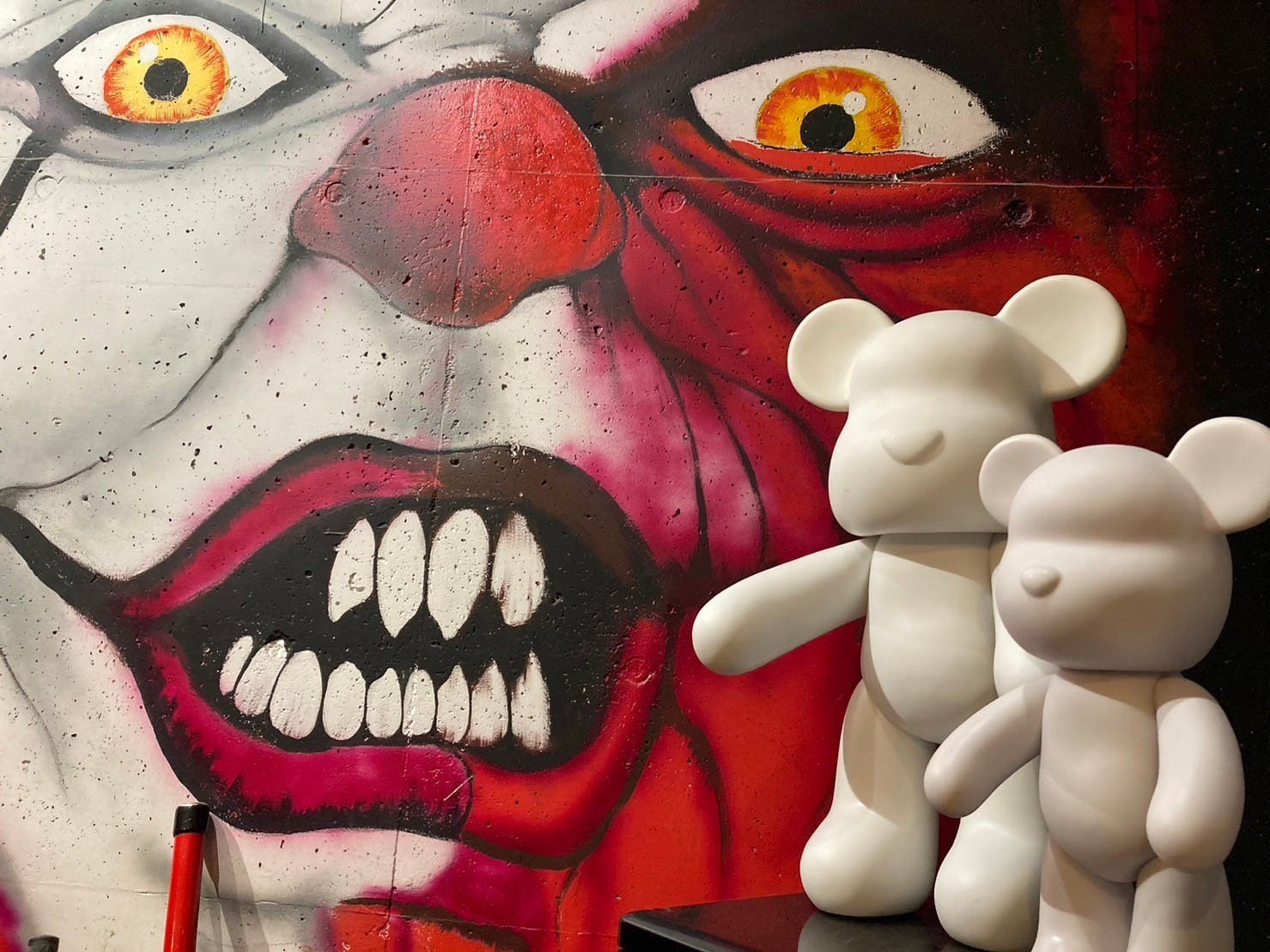 【心斎橋駅 7分】西日本初のCRASH BOXでストレス発散🔥ロケ収録・スタジオ撮影📷SNS・YouTube・MV、PV🎥の写真22