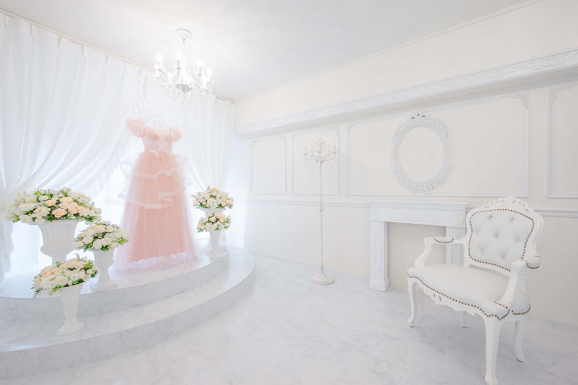 新規OPEN🎀The Wedding博多👗🏰SNSで話題❣️姫系撮影スタジオ｜南西向き｜ポートレート｜推し活｜配信｜商用利用の写真12