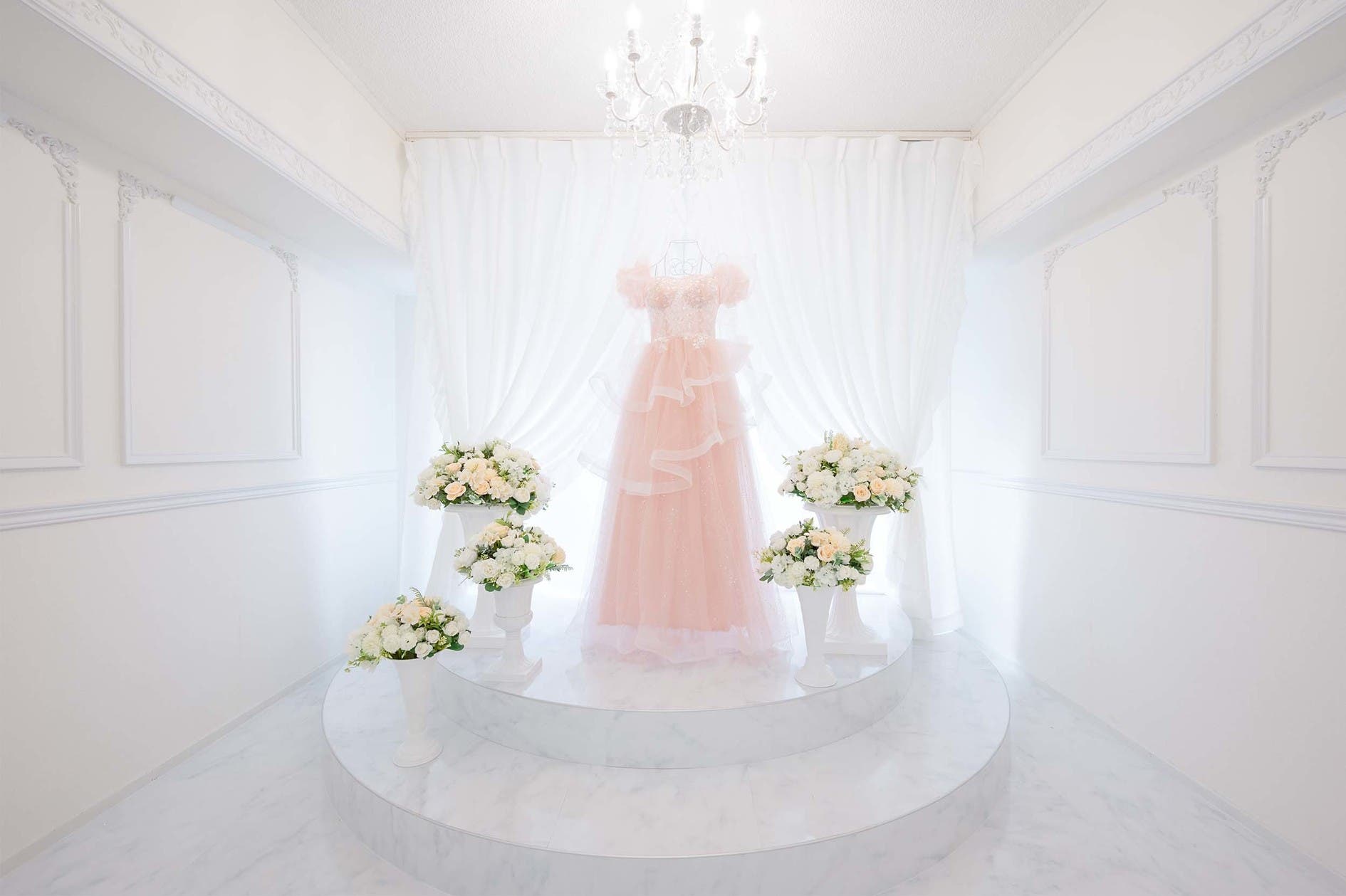 新規OPEN🎀The Wedding博多👗🏰SNSで話題❣️姫系撮影スタジオ｜南西向き｜ポートレート｜推し活｜配信｜商用利用の写真17