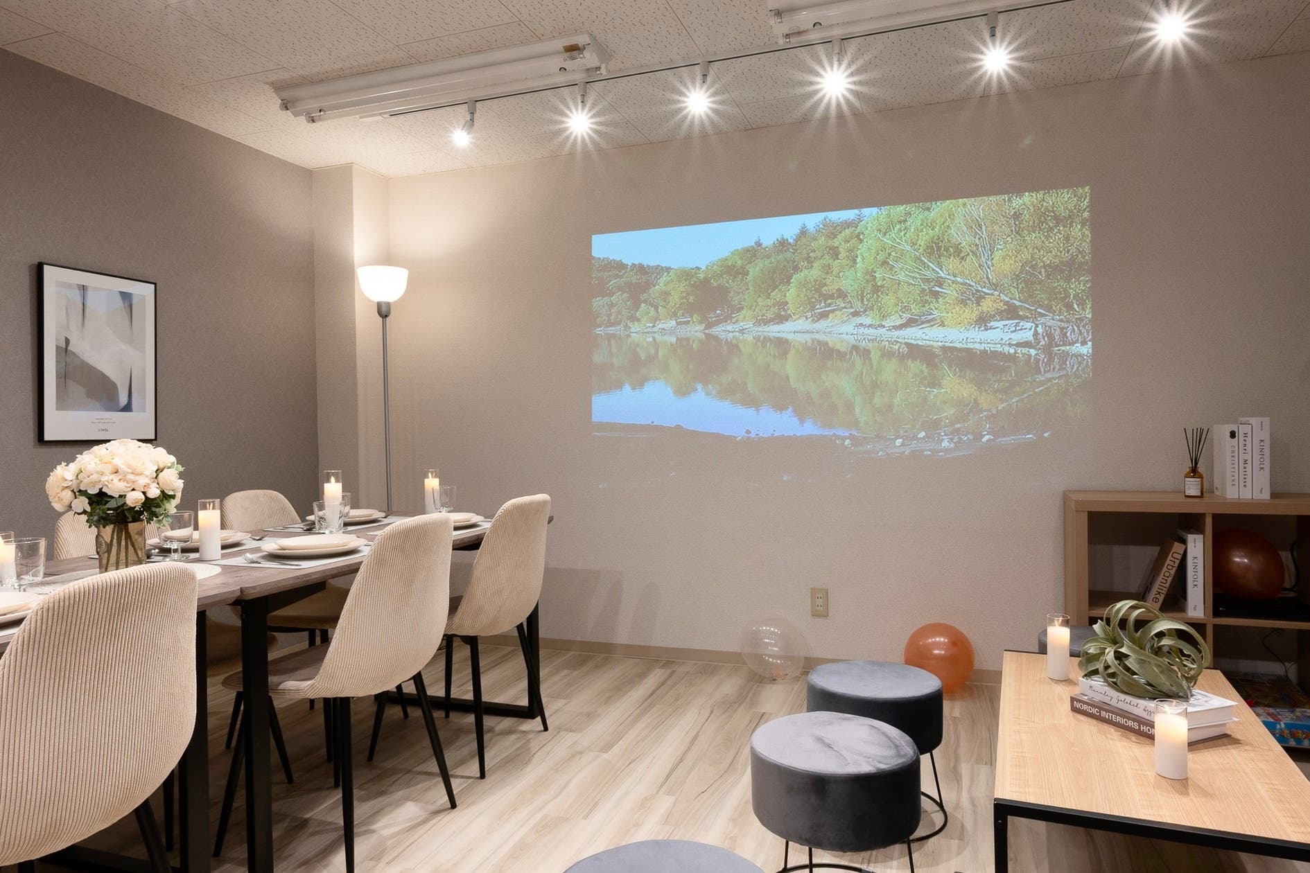 期間限定Sale✨三宮駅4分🚃ワンフロア1室の贅沢空間🛋️🍷ド迫力プロジェクター🎞️🍿最大18名様🎉ごみ捨て可🌈の写真5