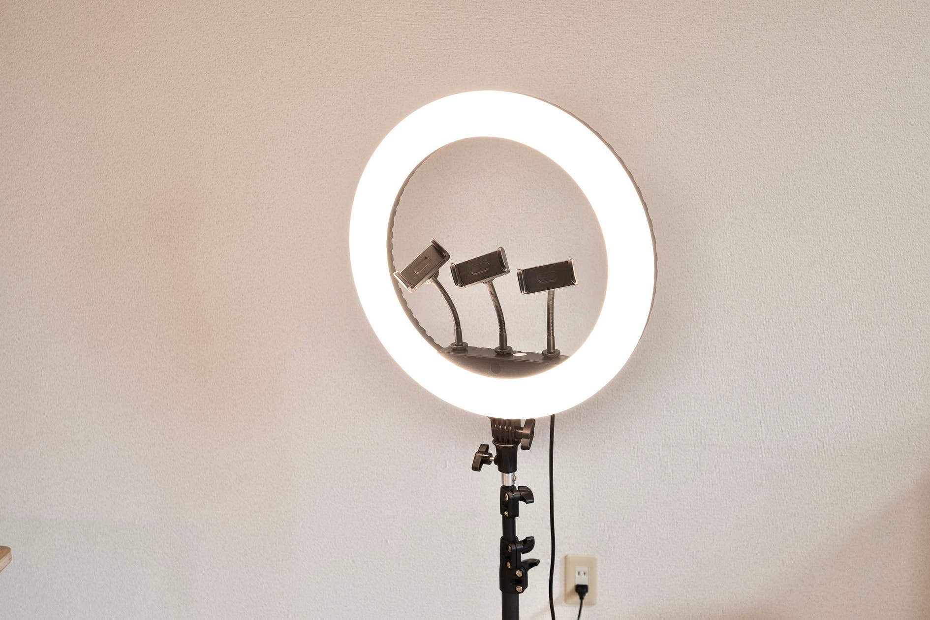 期間限定Sale✨三宮駅4分🚃ワンフロア1室の贅沢空間🛋️🍷ド迫力プロジェクター🎞️🍿最大18名様🎉ごみ捨て可🌈の写真28