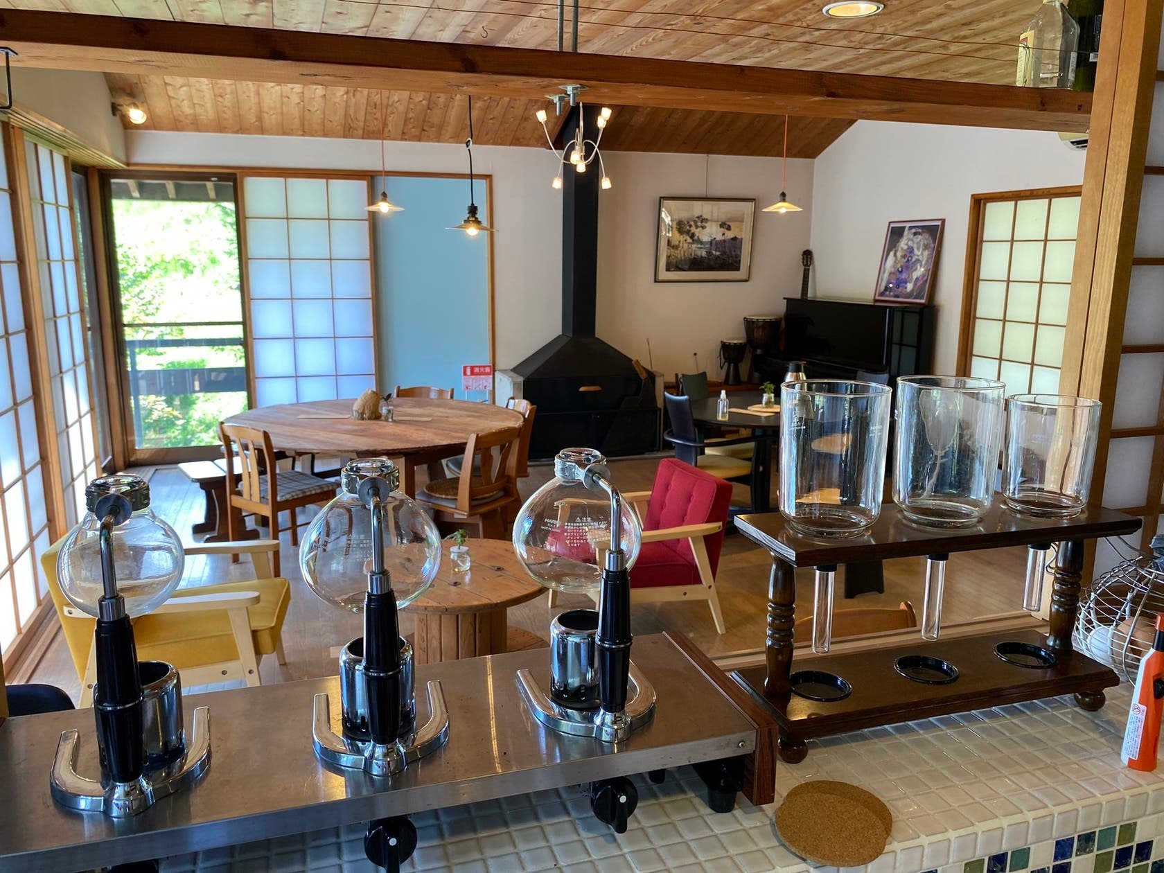 目の前は湧き水！自然たっぷり山にあるコテージカフェスペースの写真12