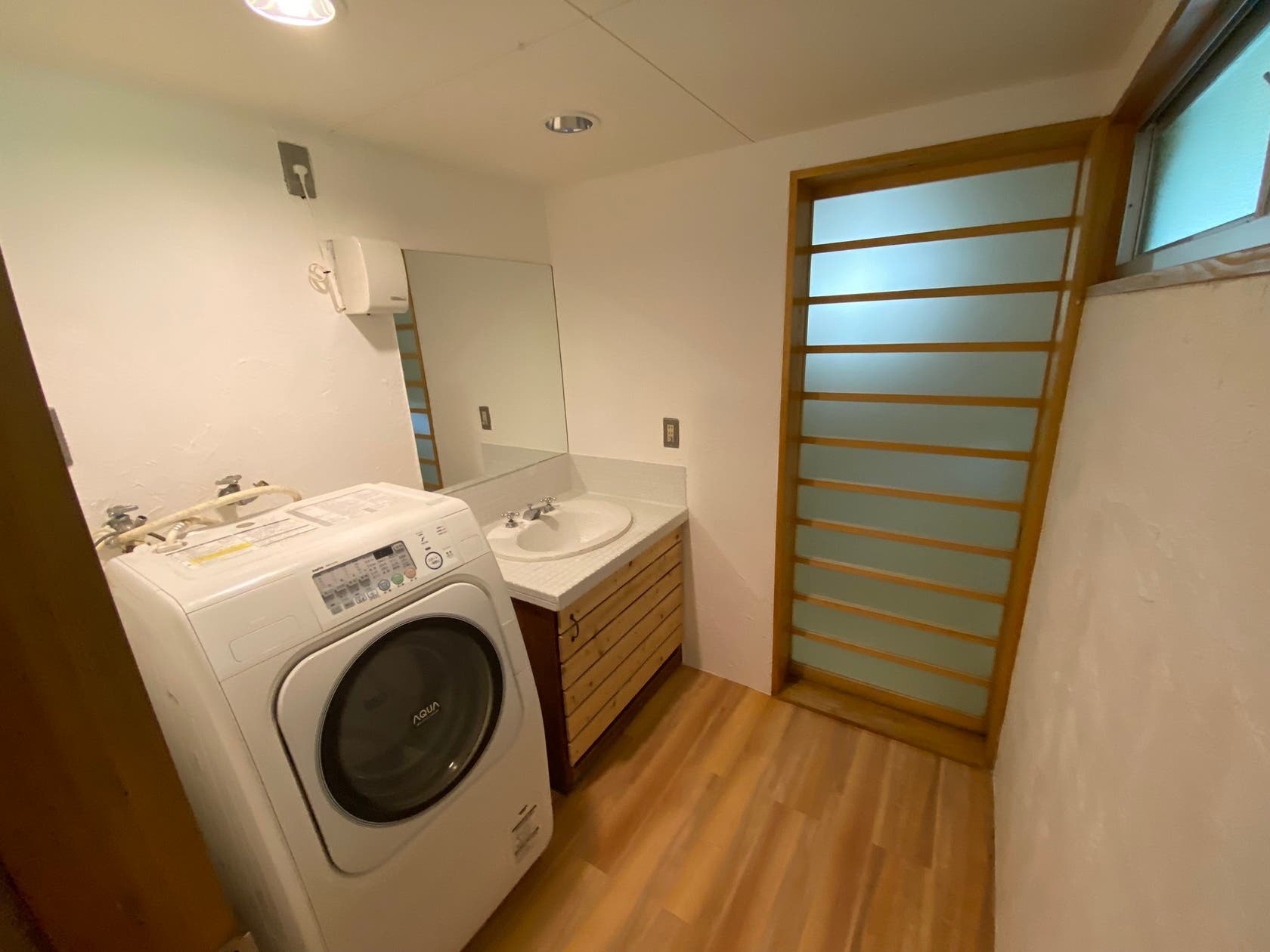 目の前は湧き水！自然たっぷり山にあるコテージカフェスペースの写真25