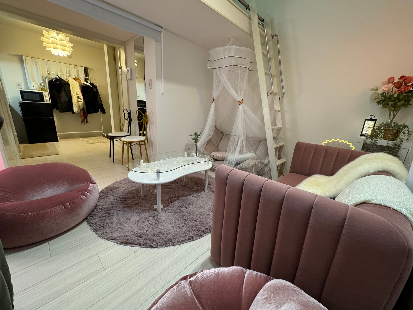 東浦和駅2分の好立地でパーティ、誕生日会、撮影会など様々なシーンでご利用可能ですの写真4