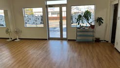 フラダンス ヒップホップダンス その他ダンス 前面鏡張りの写真2