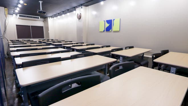 【池袋駅徒歩1分!池袋駅最近物件!36名】無線マイク・高性能プロジェクター・WiFi全て無料!ふれあい貸し会議室 池袋No103の写真4