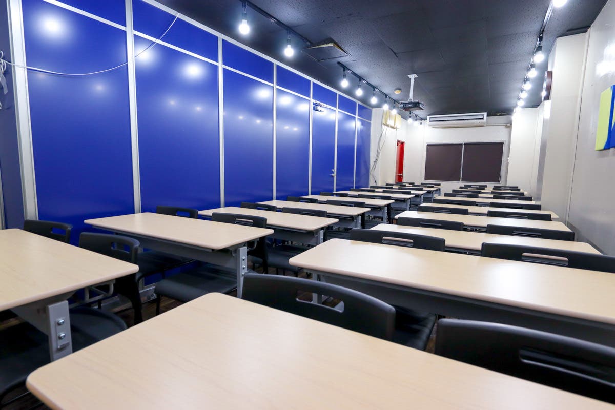 【池袋駅徒歩1分！池袋駅最近物件！36名】無線マイク・高性能プロジェクター・WiFi全て無料！ふれあい貸し会議室 池袋No103の写真5