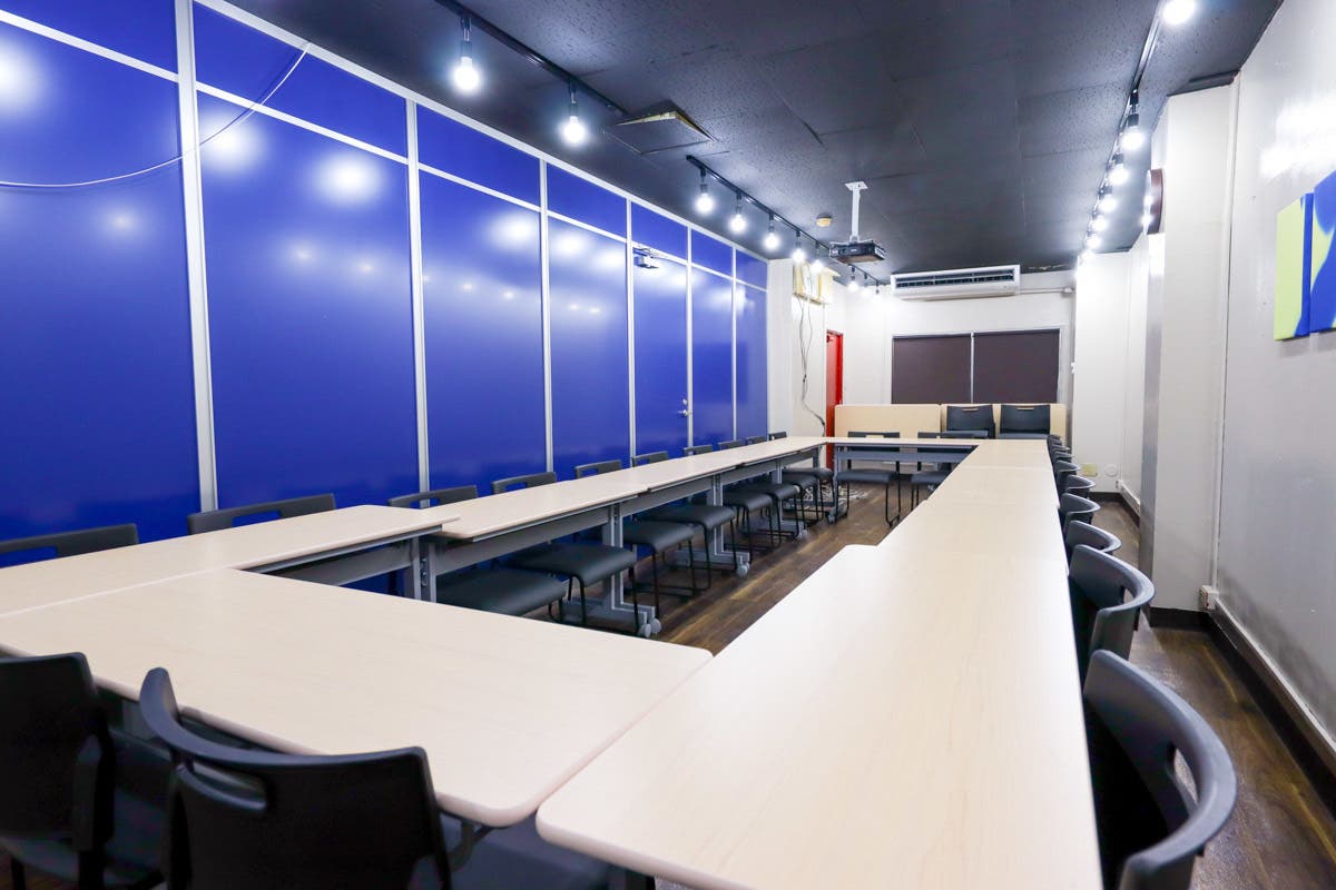 【池袋駅徒歩1分！池袋駅最近物件！36名】無線マイク・高性能プロジェクター・WiFi全て無料！ふれあい貸し会議室 池袋No103の写真15