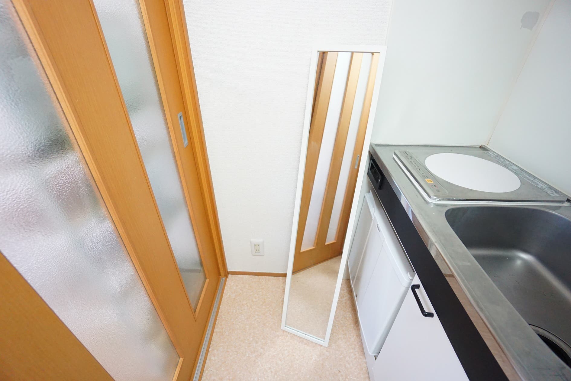 ＜日吉マルチスペース＞完全個室✨光回線Wi-Fi📶施術用ベッド/リクライニングチェア💆‍♀️💅サロン/整体/テレワークの写真8