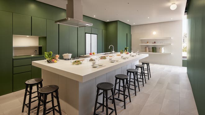 多機能coo kitchenで、料理から会議までスタイリッシュに。の写真2