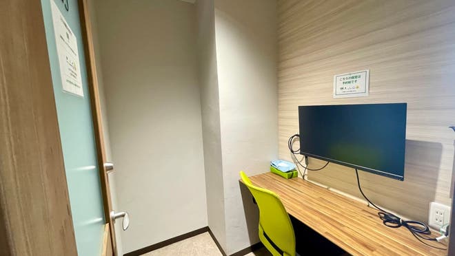 【五反田駅直結】オンライン会議可能な1名完全個室|ブース23の写真1