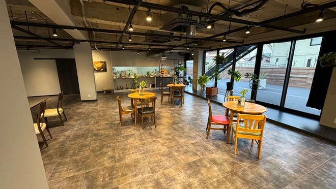 本厚木駅よりバスで10分 厚木国道412号線沿いの広いスタジオスペース、ジムスペースあり、ママ会もの写真4