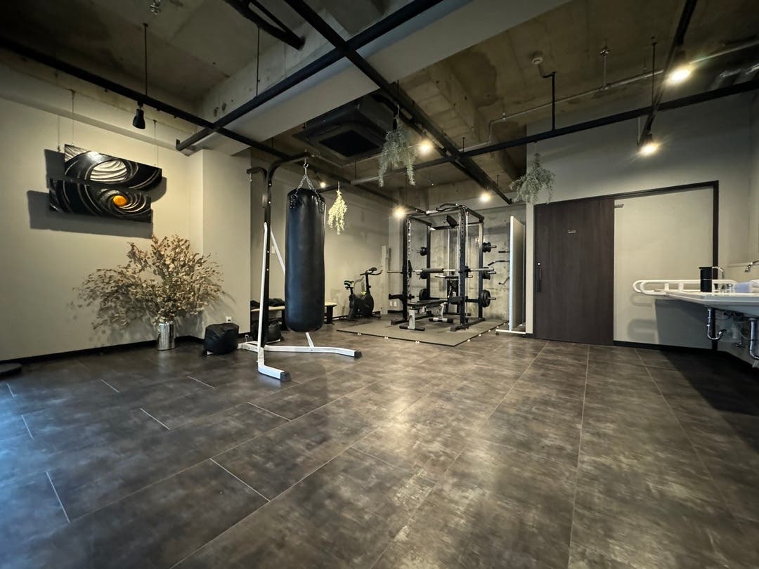 本厚木駅よりバスで10分　厚木国道412号線沿いの広いスタジオスペース、ジムスペースあり、ママ会もの写真9