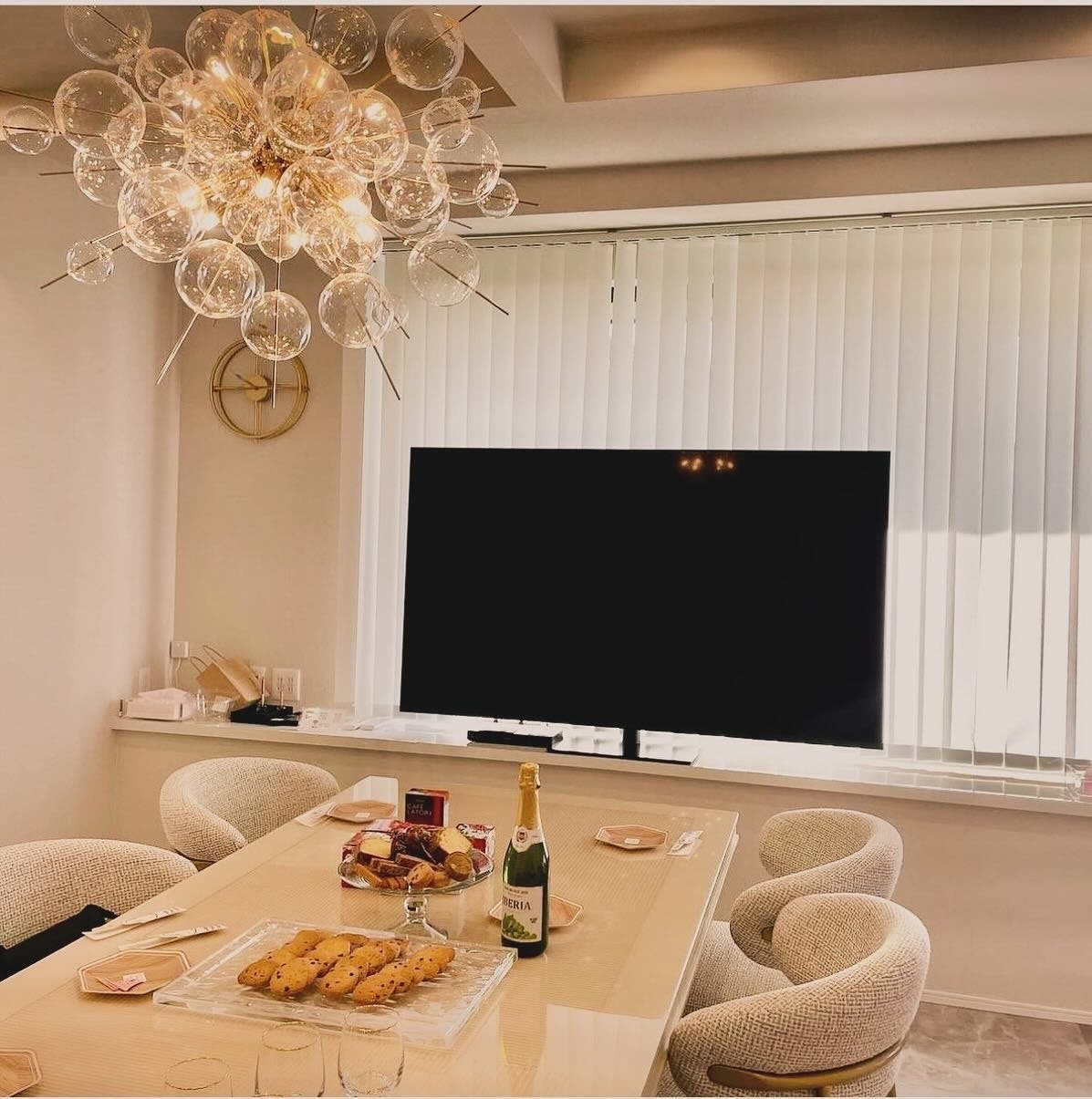 駐車場6台！ママ会、パーティ向け！子育てママが周りの目を気にせずこどもと一緒に非日常を味わえるラグジュアリーなお部屋の写真4