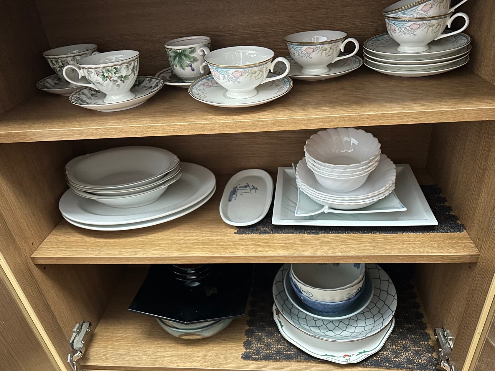 高松駅に近い、一軒家まるごと貸切、窓から漁港風景、駐車二台無料の写真16