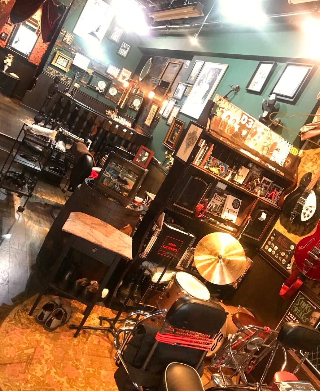 ★JR中央線高円寺駅より徒歩7分の大人になった不良達へ贈る高架下倉庫★の写真4