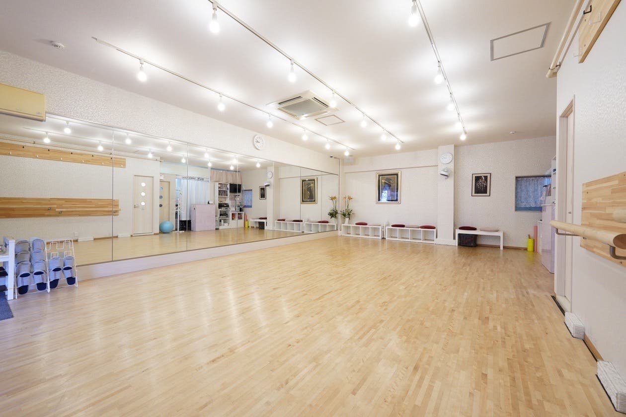 錦糸町駅4分🚆広々空間😆全身鏡あり🌟多種多様なレンタルスタジオ💃H&M DANCE錦糸町の写真4