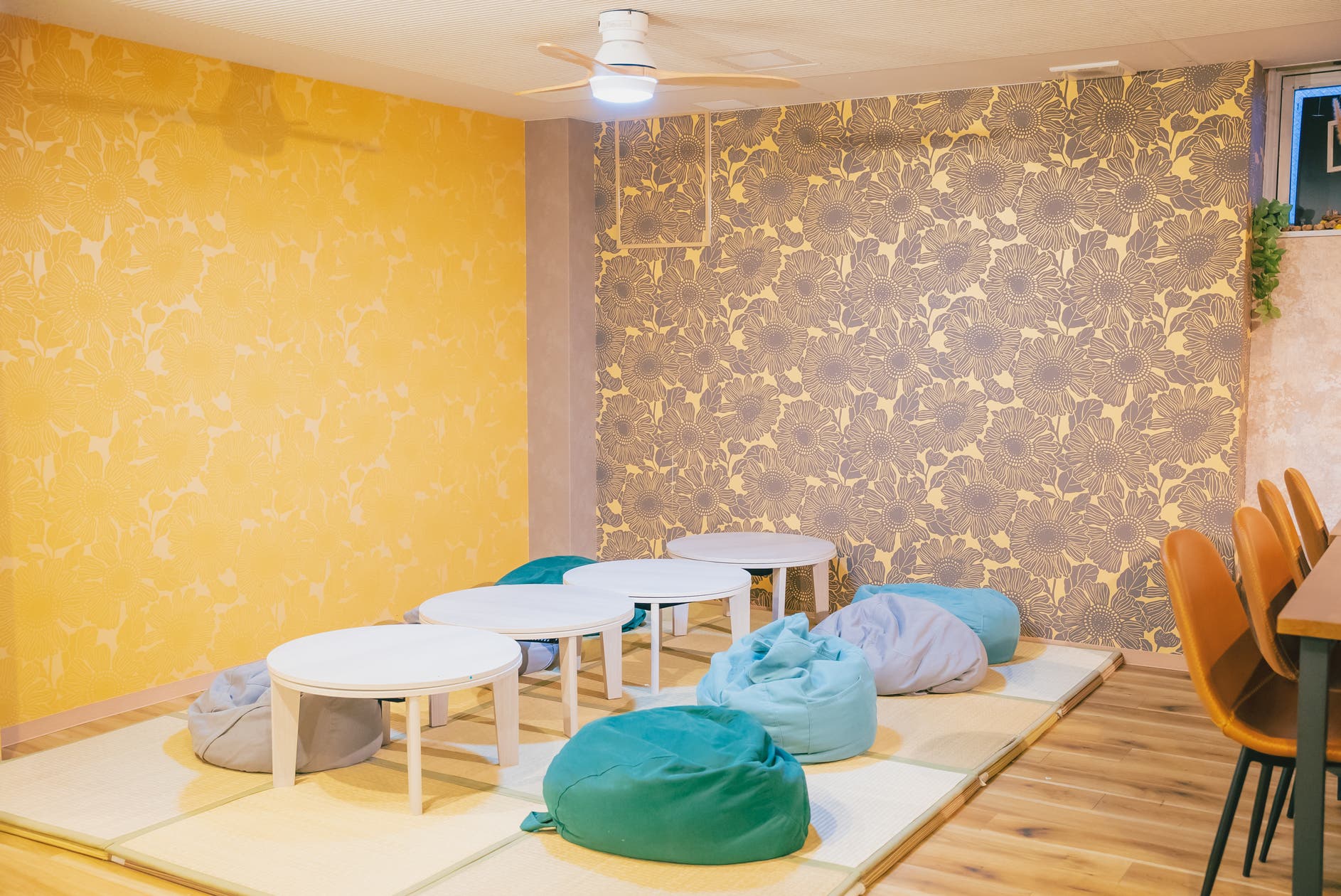 地域最大級の広さと圧倒的安さ！駅徒歩4分🚃75型TV📺カラオケ・各種ゲーム無料😲女子会・大人数パーティーに人気💓の写真5