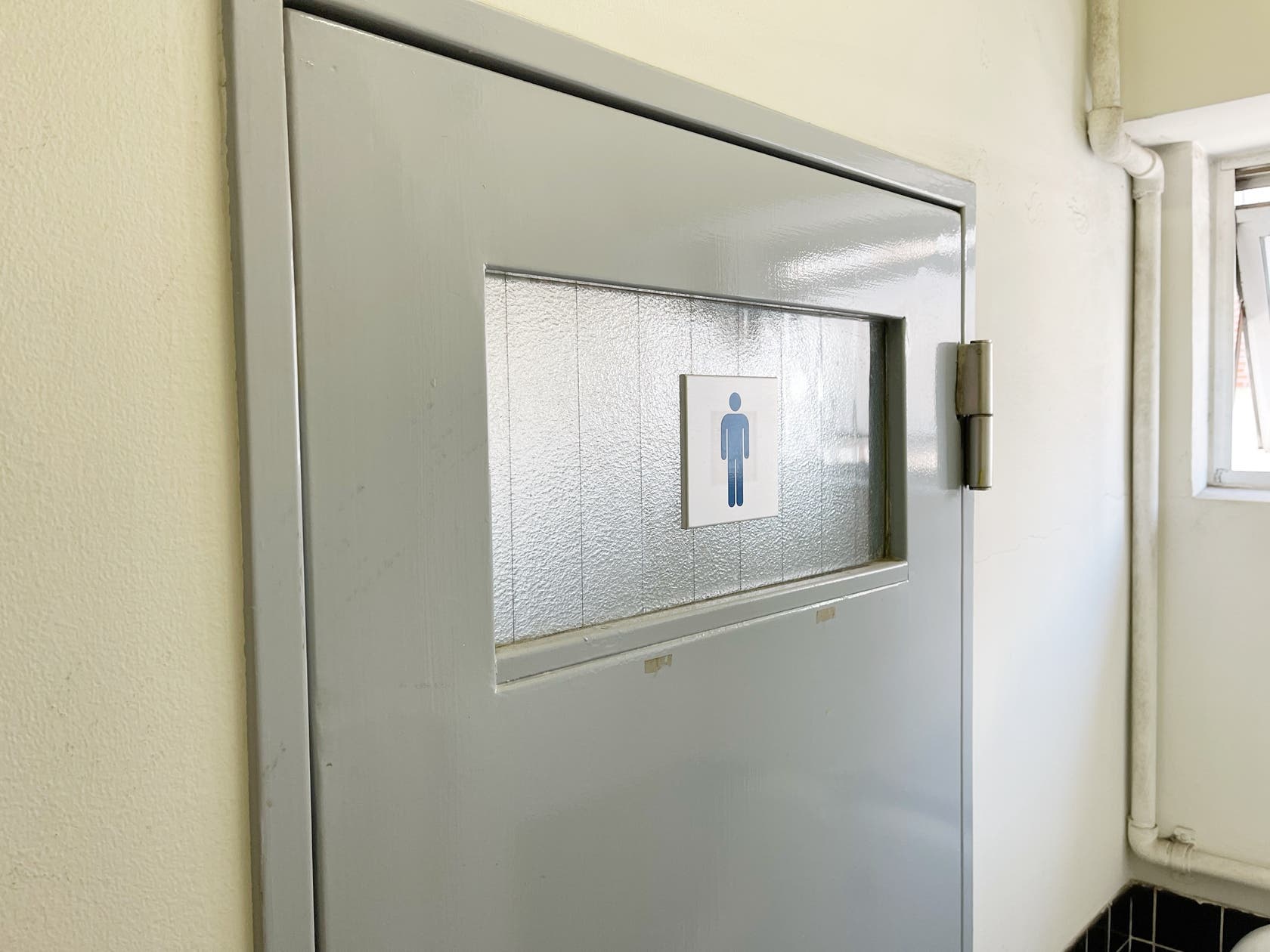 【駅徒歩1分】【光回線】～20名　会議、ボドゲ、オンライン、配信、ネイル、撮影★壁一面ホワイトボード　55インチモニタ-　の写真13