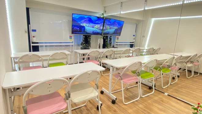 MAHALO:パーソナルカラー診断最適✨撮影用照明2台昼白色明るい壁一面鏡部屋✨:動画撮影:✨骨格診断✨メイクレッスン✨着付けの写真2