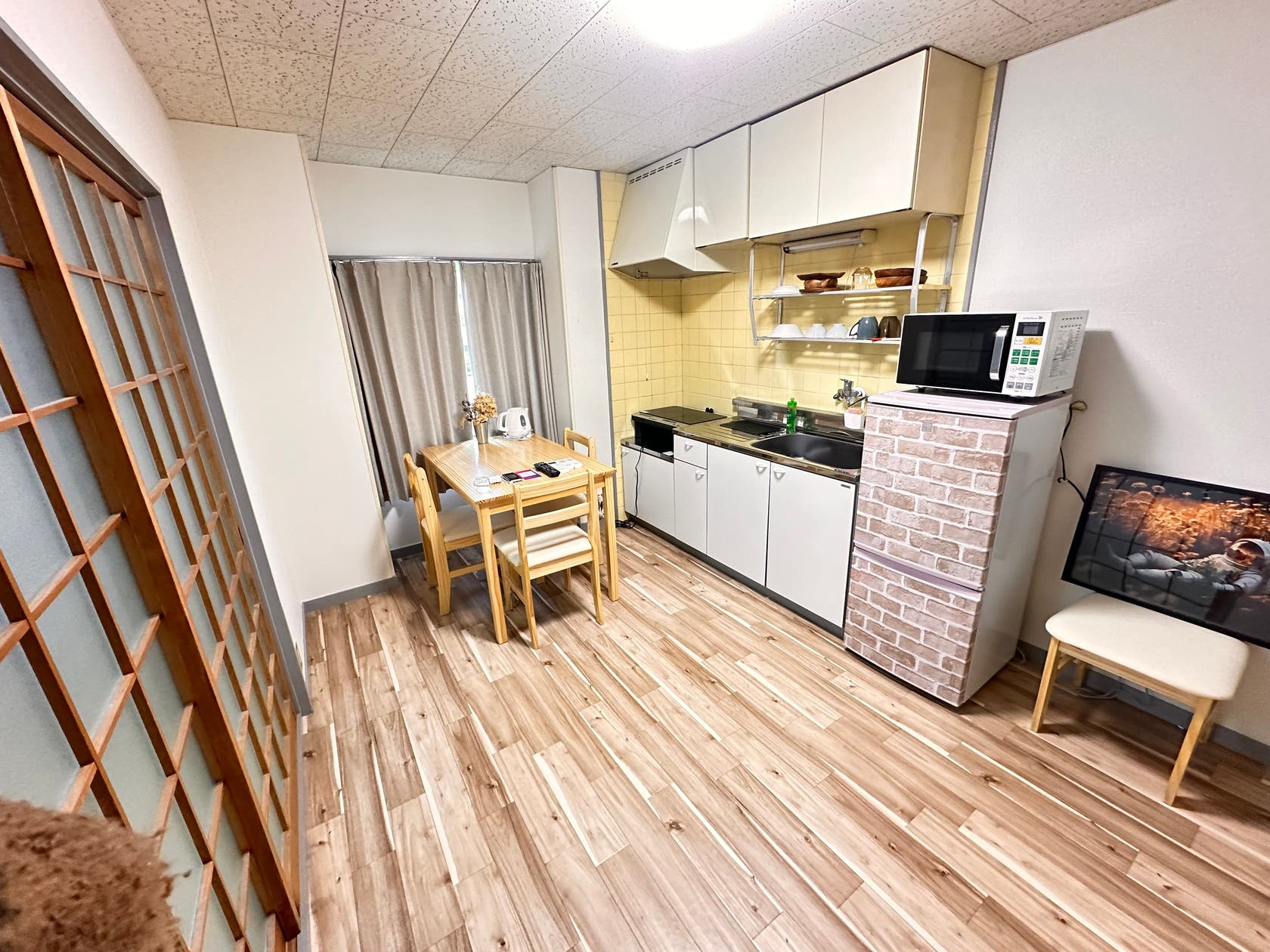 ２DK貸切。無料駐車場付き、無料Wi-Fi付き。撮影も出来ます。誕生会や女子会、テレワークにも。の写真20