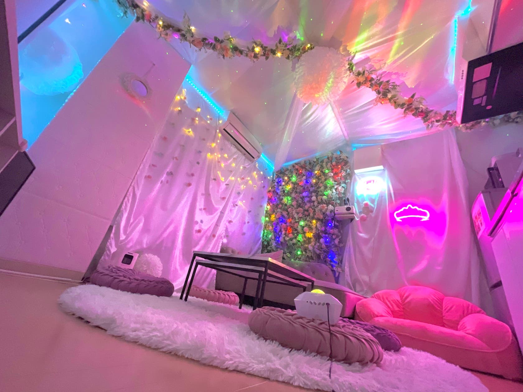 フロアこのスペースだけ🔥駅1分✨花空間🌸大人気ゲーム🎮プロジェクター🎥飲み会🥂パーティー🎉24H🏪デート💕撮影の写真9